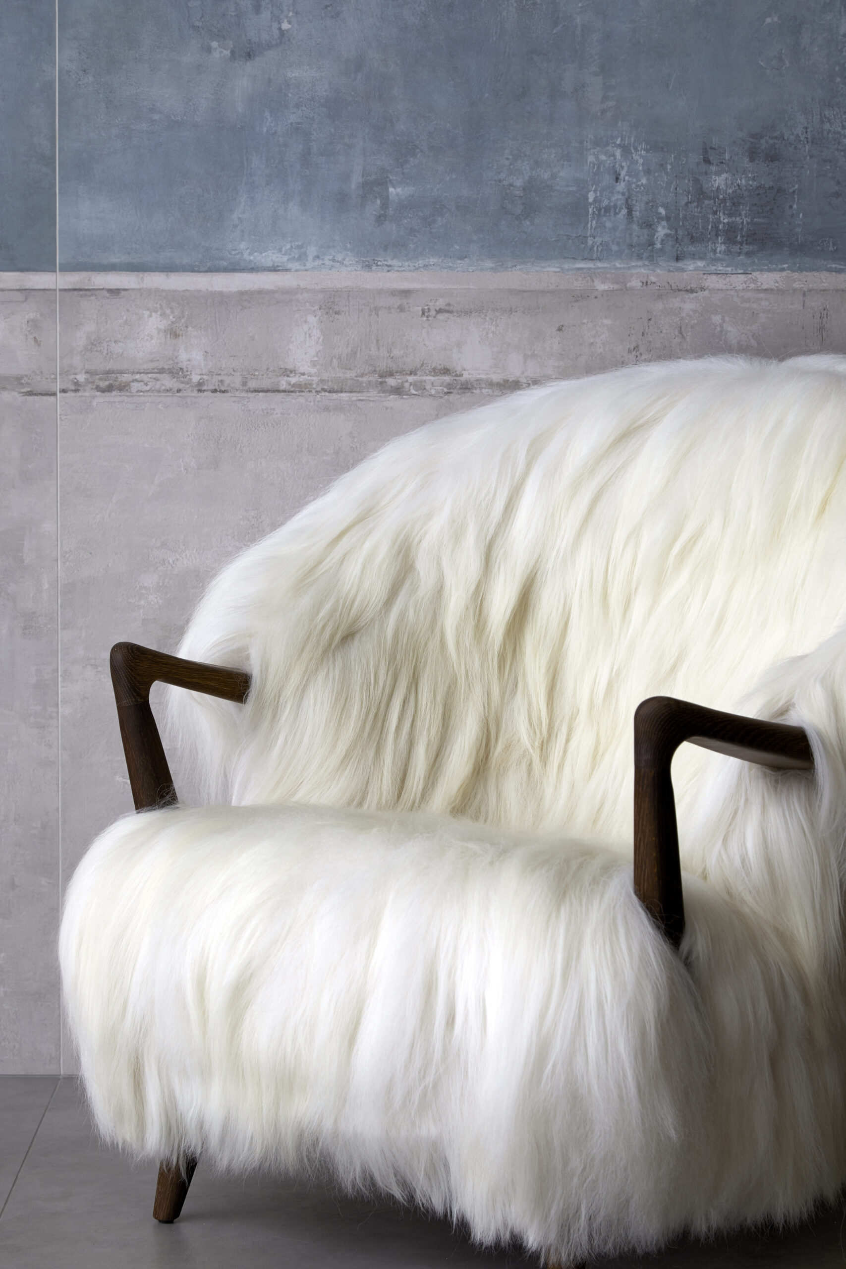 Download product photos - Fluffy lounge chair - EIKUND