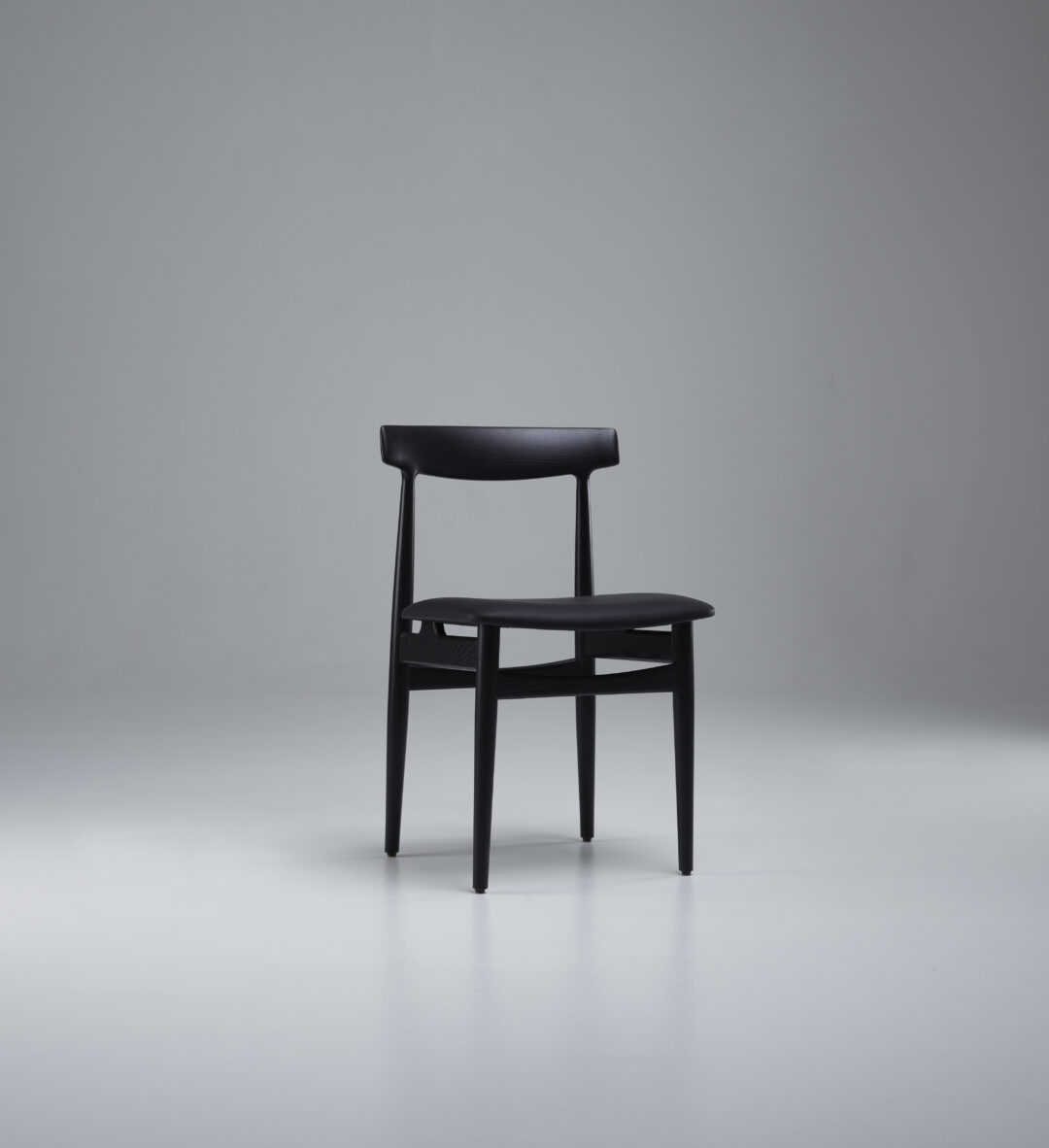 Download product photos - Hertug dining chair - EIKUND