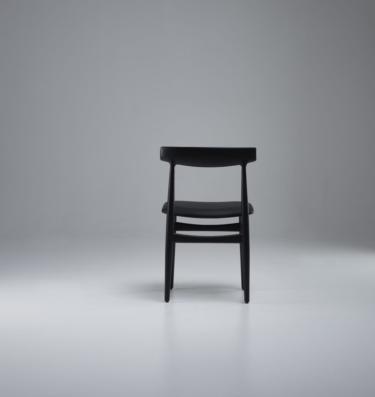 Download product photos - Hertug dining chair - EIKUND