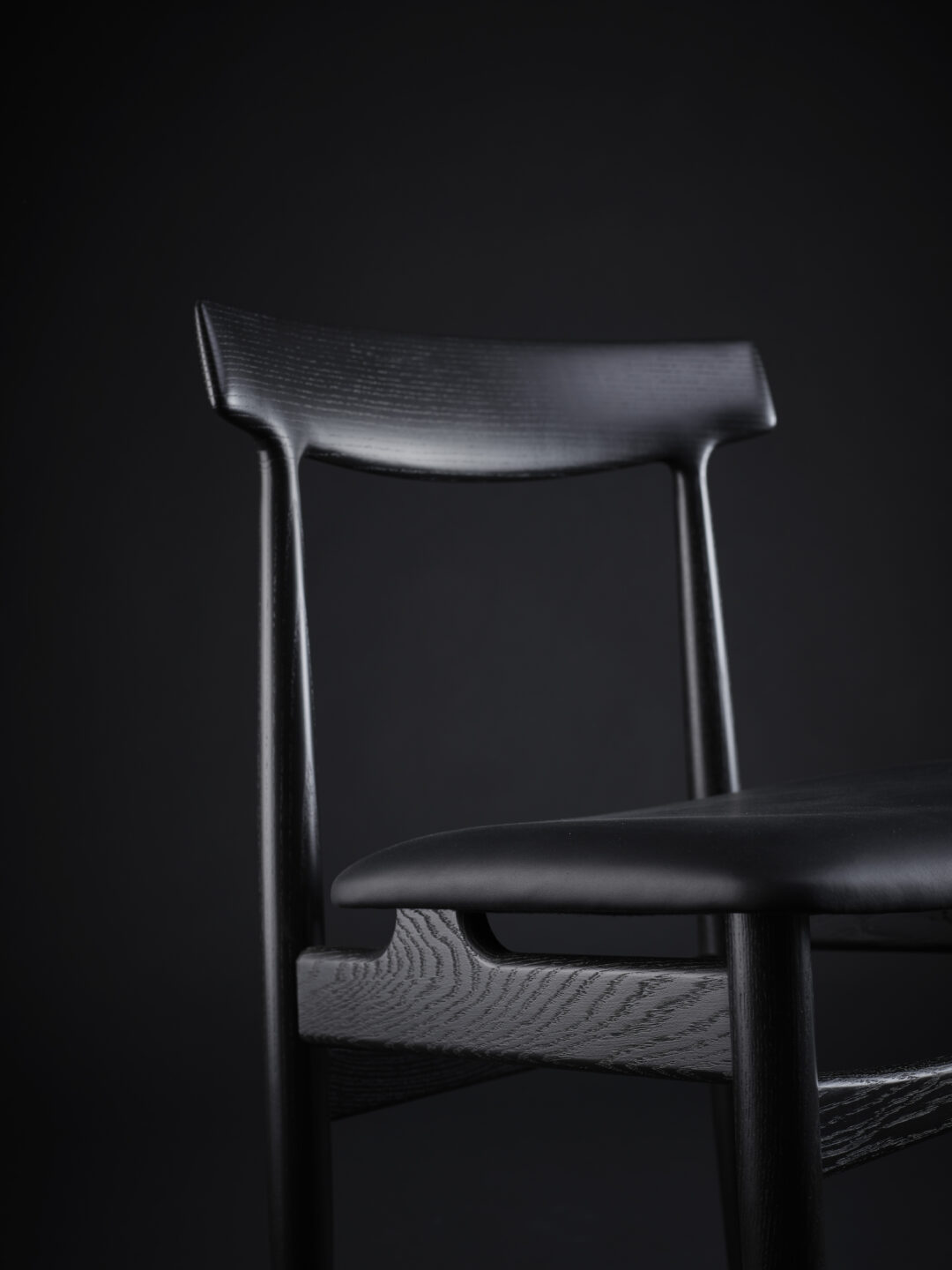 Download product photos - Hertug dining chair - EIKUND