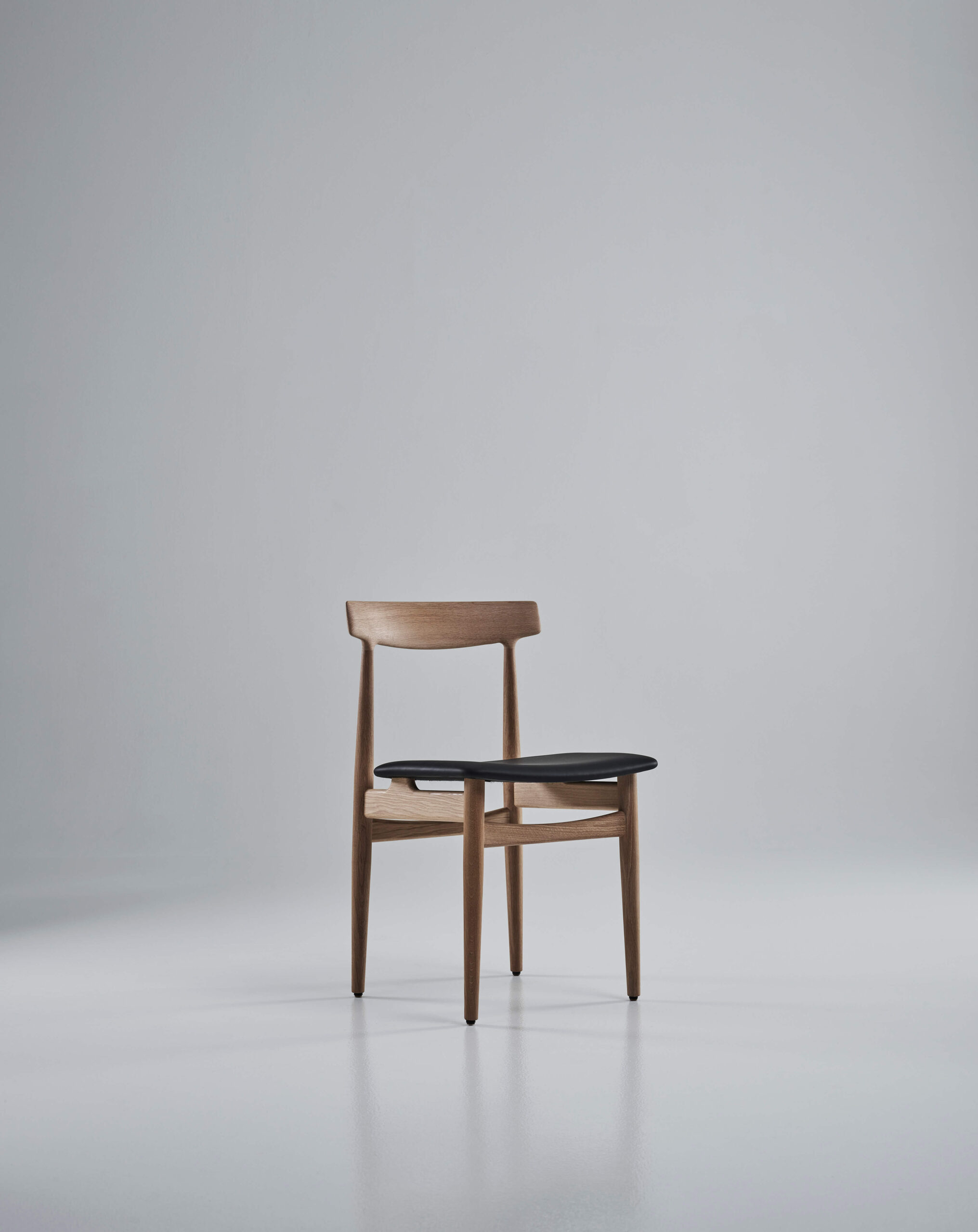 Download product photos - Hertug dining chair - EIKUND